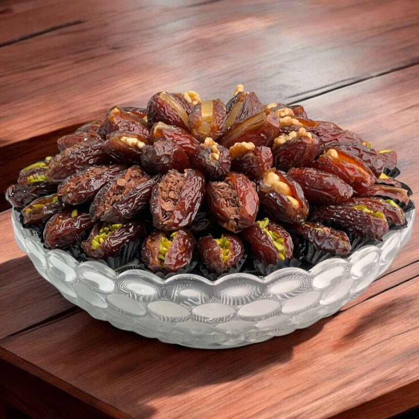Luxury Dates Gift Arrangement - Send Ramadan Gifts Delivery To Dubai ...